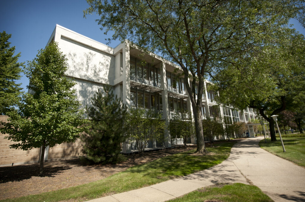 Flint City Hall Main – Michigan Modern