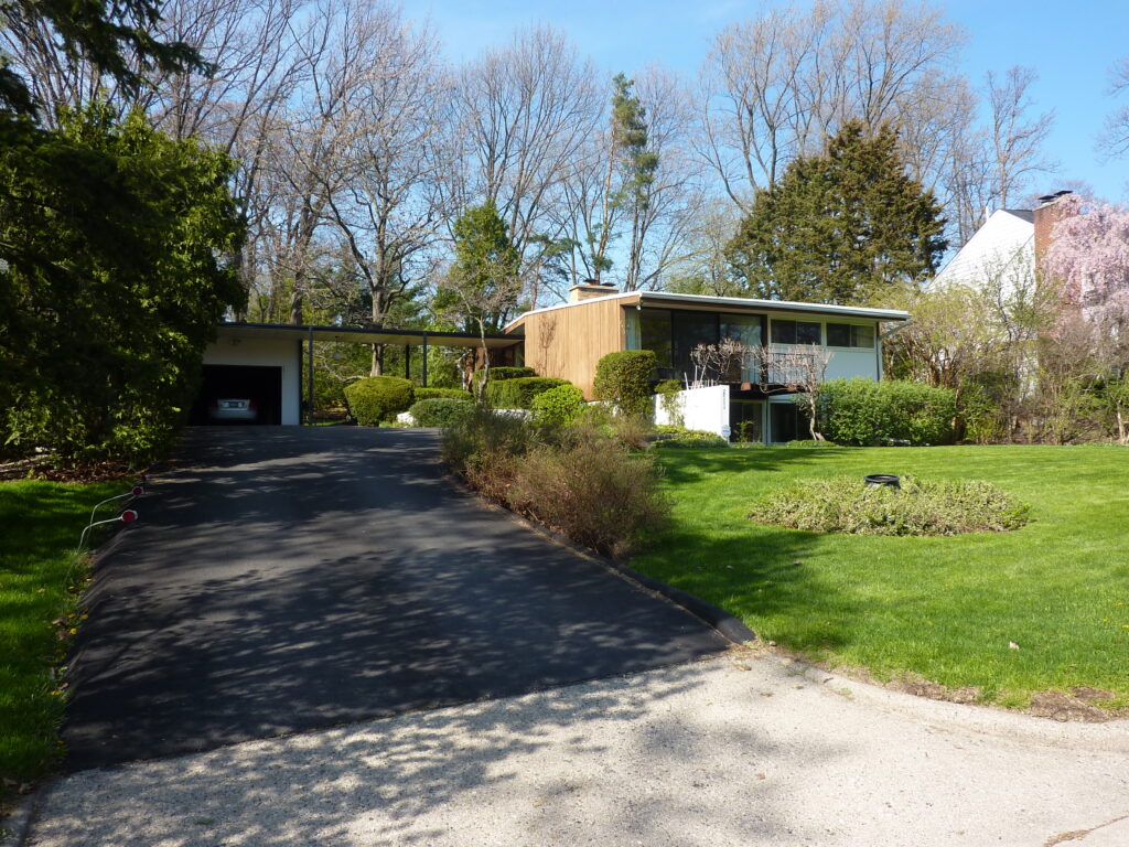 Eric Brown House – Michigan Modern