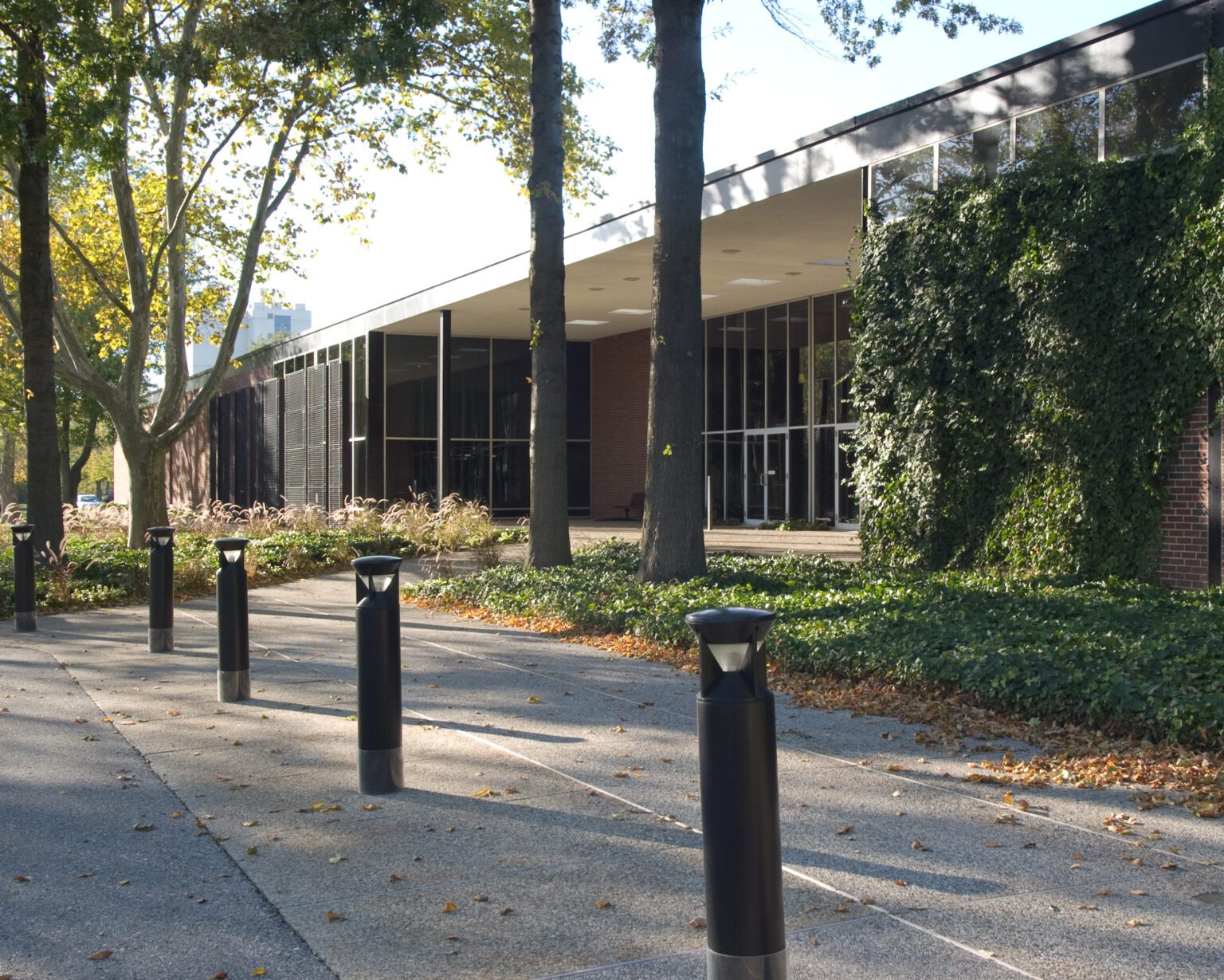 Herman Miller Headquarters – Michigan Modern