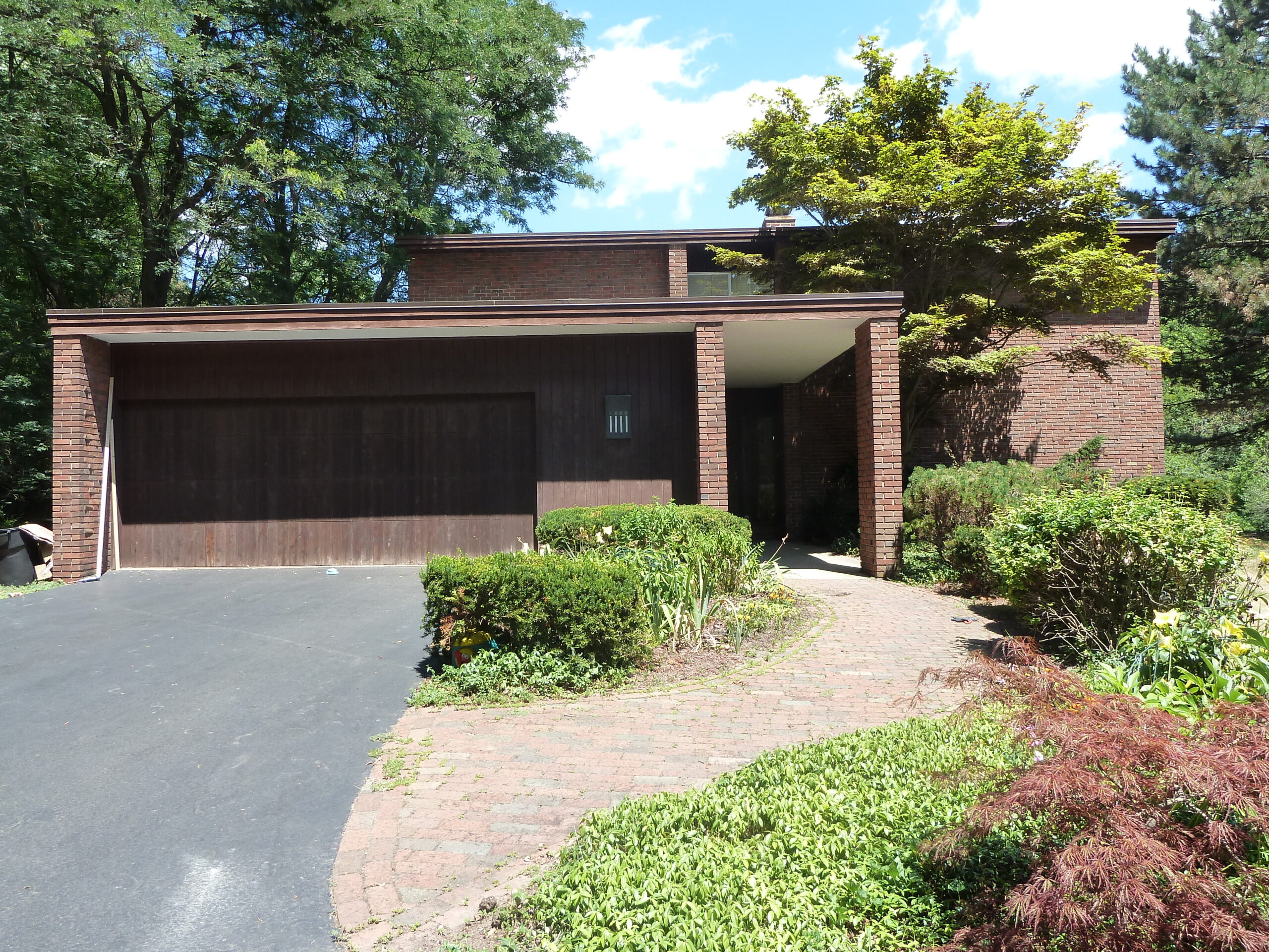 Robert Saarinen Swanson House – Michigan Modern
